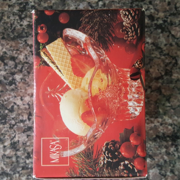 Mikasa | Dining | Mikasa Christmas Night Crystal Footed Bowl 6 New In ...